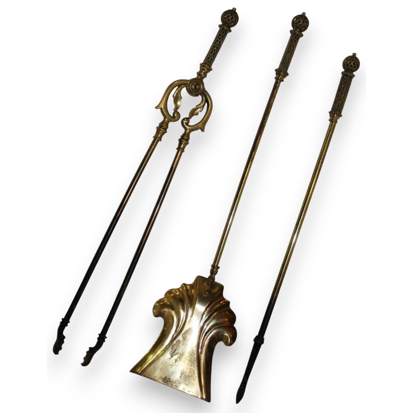Outils de cheminée en laiton sur Moinat SA - Antiquités décoration